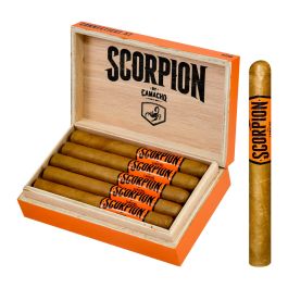 Camacho Scorpion Connecticut Sweet Tip Corona Natural