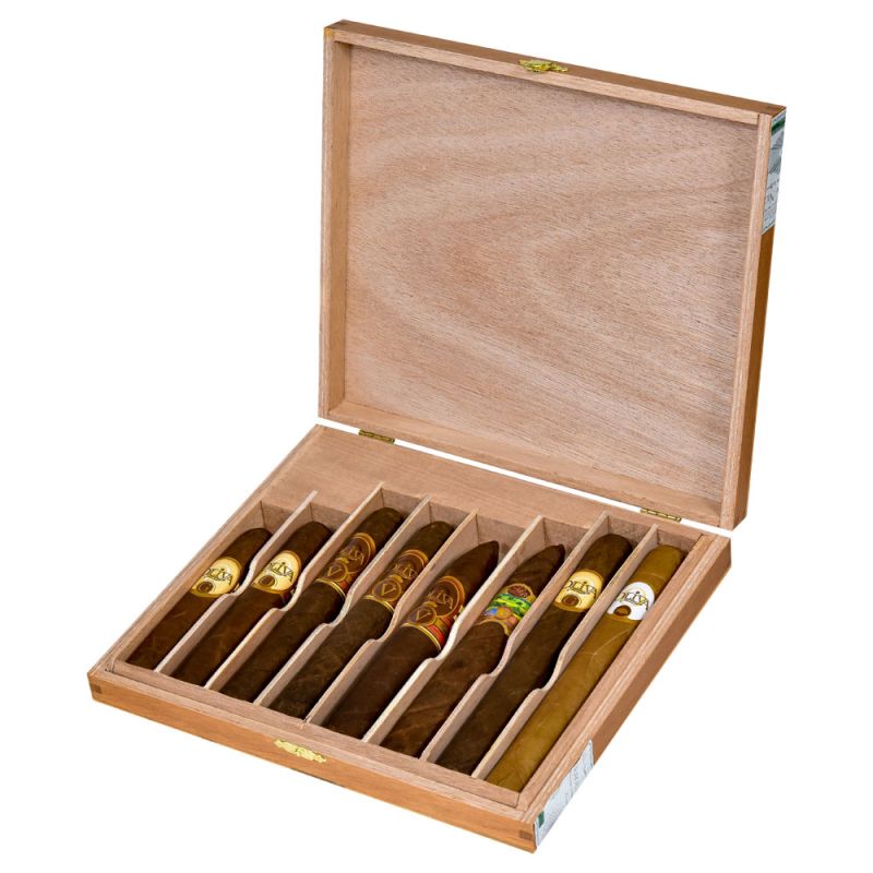 Oliva Special Holiday 8 Cigar Sampler - Mike's Cigars