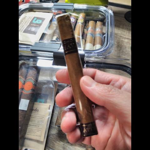 Java - Mike's Cigars Brand