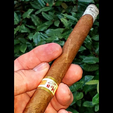Mr B - Mike's Cigars Brand Line
