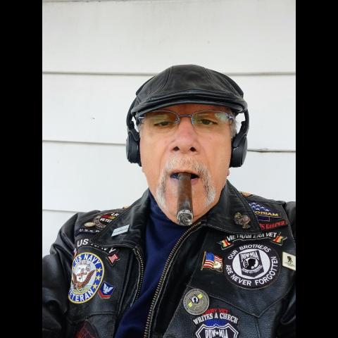 Java - Mike's Cigars Brand